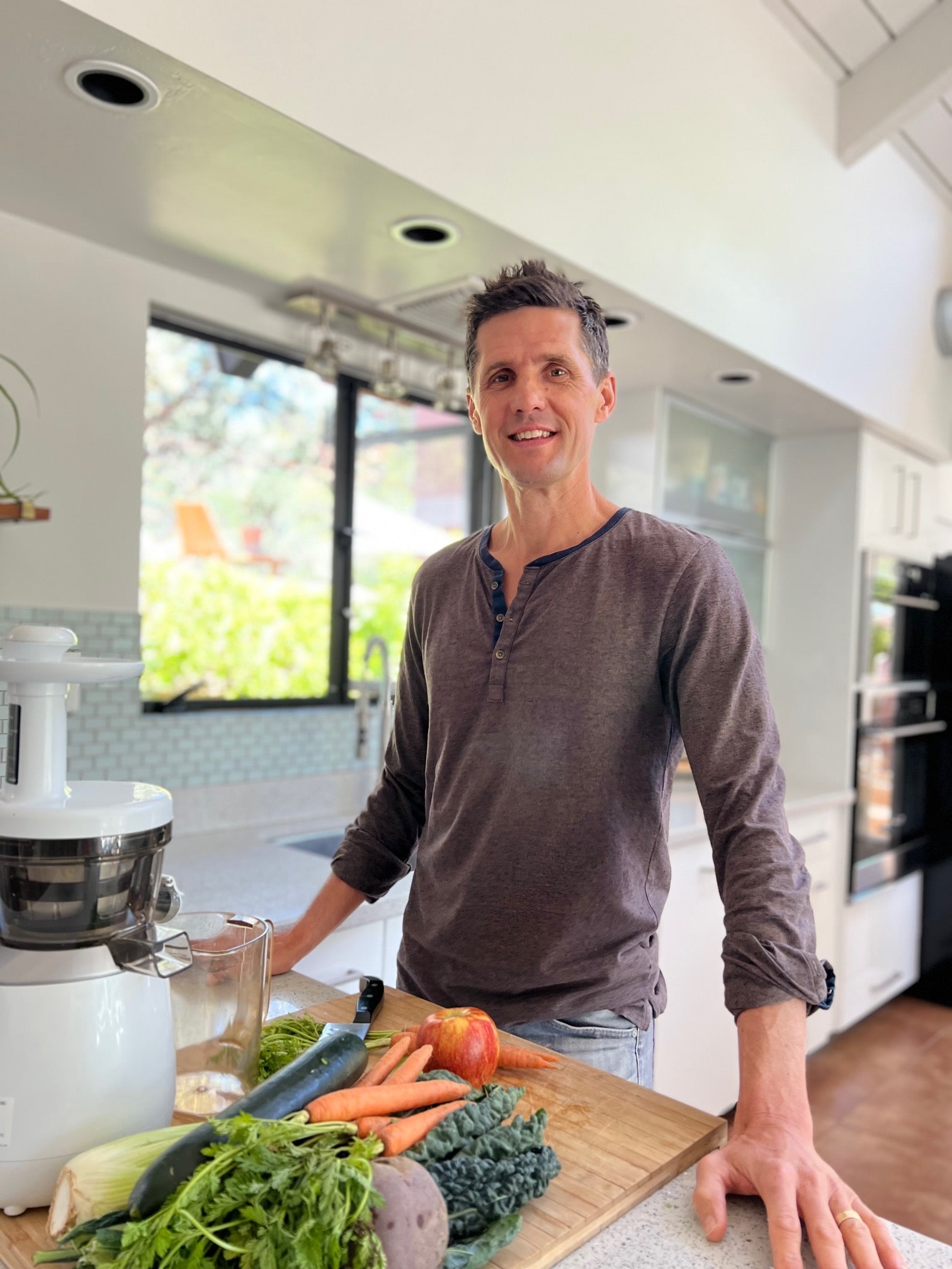 Apply for Consultation - Colin Obanion